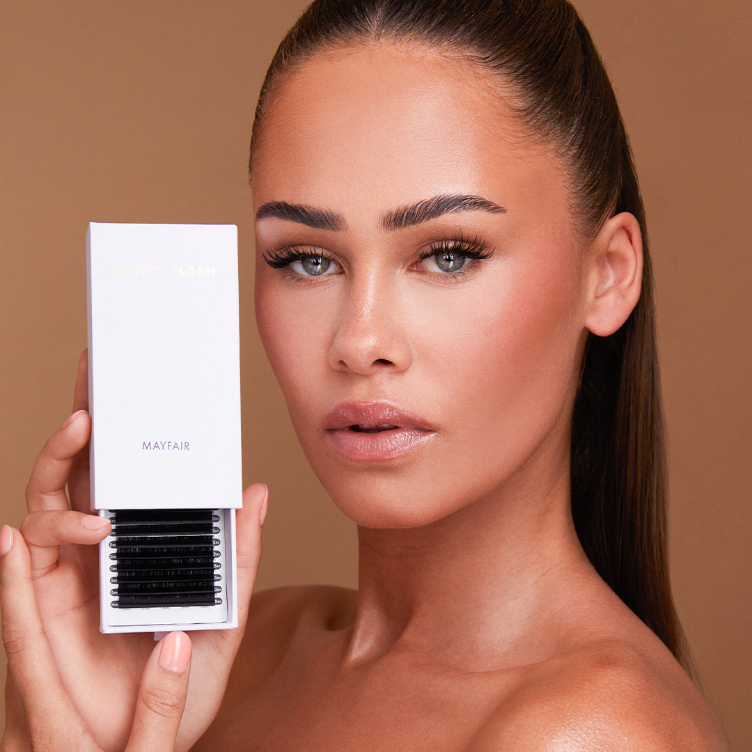 FREE STANDARD SHIPPING FOR ORDERS OVER 99€!